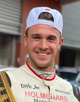 Jamie Sturges's Instagram, Twitter & Facebook on IDCrawl